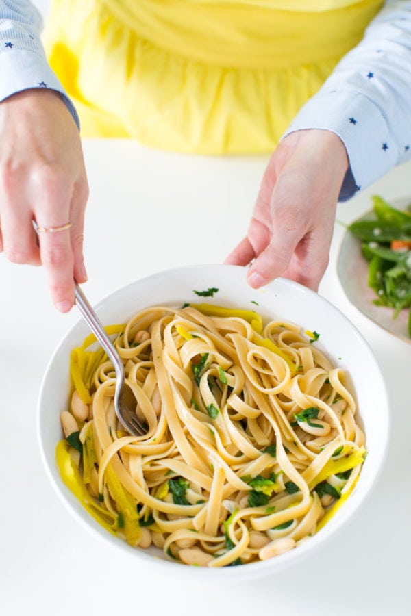 Roasted Garlic White Bean Alfredo Recipe — Sugar & Cloth