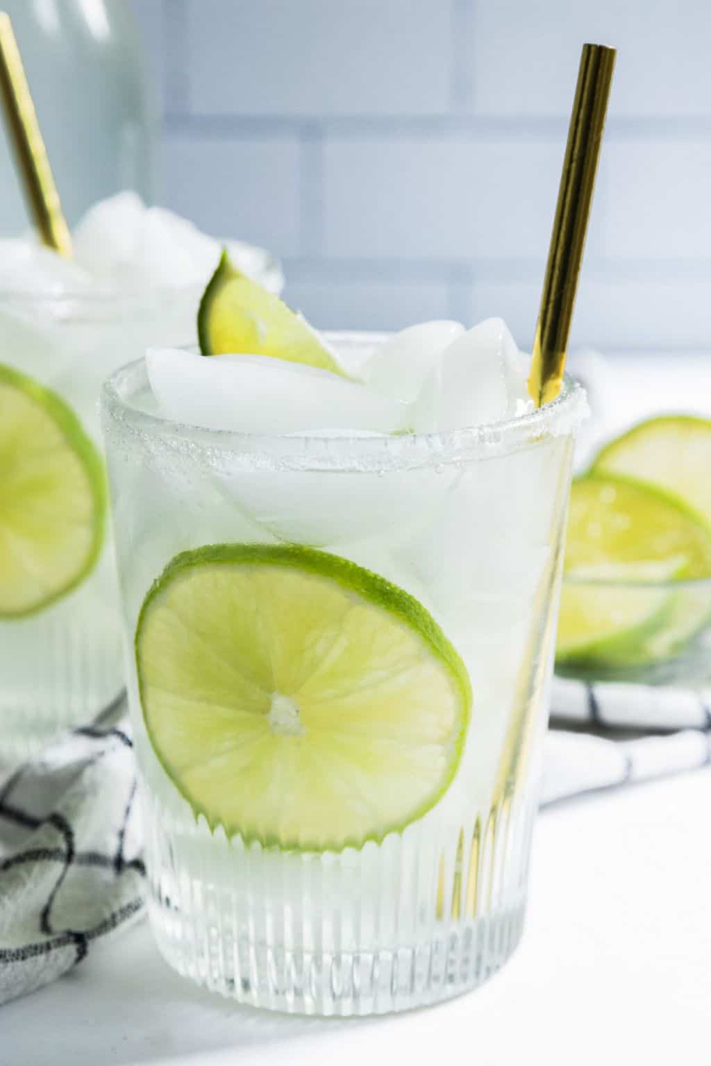 3 Ingredients Homemade Limeade Recipe — Sugar & Cloth